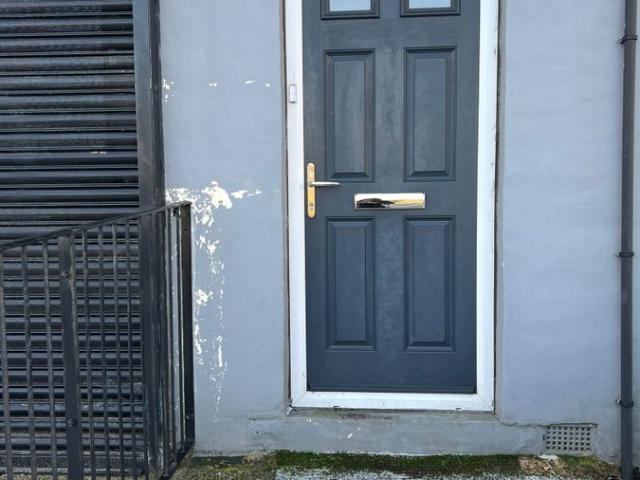 New Hey Road HD3, 3 bed flat to rent, £2,037 pcm | PrimeLocation