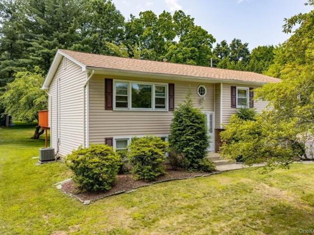New Hempstead Rd, New City, Home For Sale