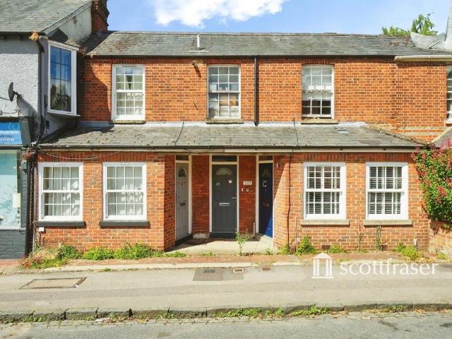New High Street, Headington, Oxford, OX3 1 bed flat to rent £1,450 pcm £335 pw
