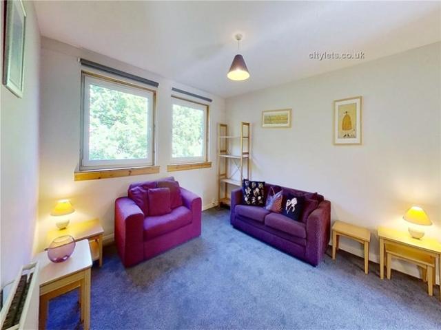 New Johns Place, Edinburgh