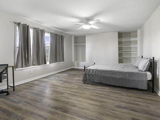 New Orleans House that' newly renovated. High quality & spacious!