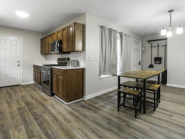 New Orleans House that' newlyrenovated. Highqualit