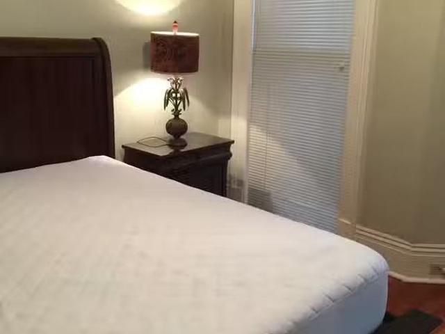 New Orleans, LA Apartment $1,300.00 Available June 2017 4.