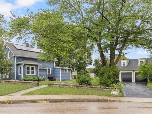 New London Ave, Cranston, Home For Sale