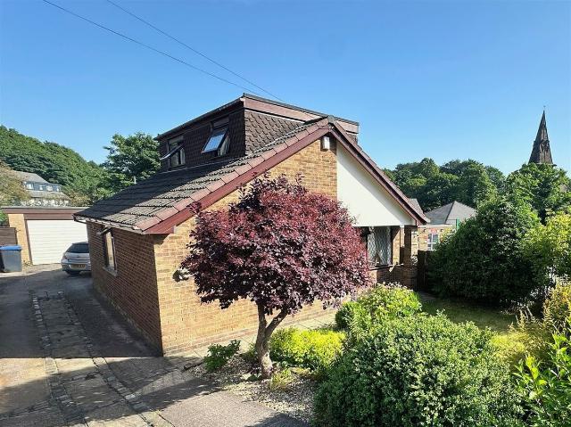 New Lane, Brown Edge ST6, 3 bed detached bungalow to rent, £1,250 pcm | PrimeLocation