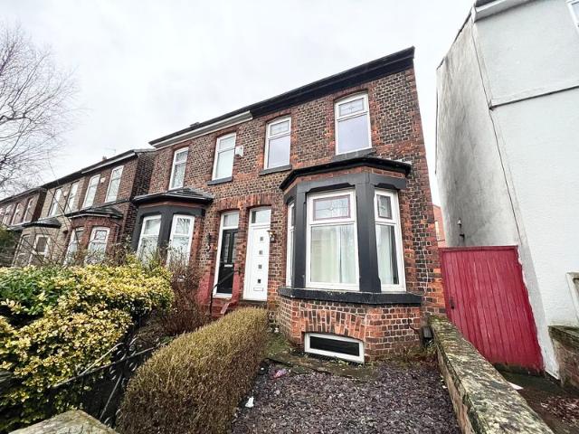 house in New Lane, Eccles, M30
