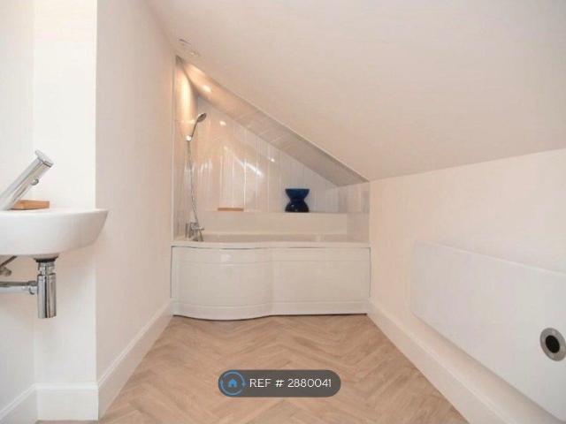 New Lane, Edinburgh EH6, 1 bed flat to rent, £1,150 pcm | PrimeLocation