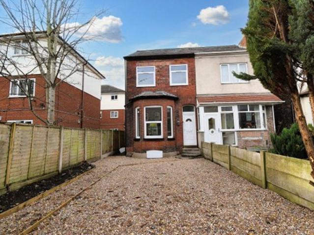 house in New Lane, Manchester, M30