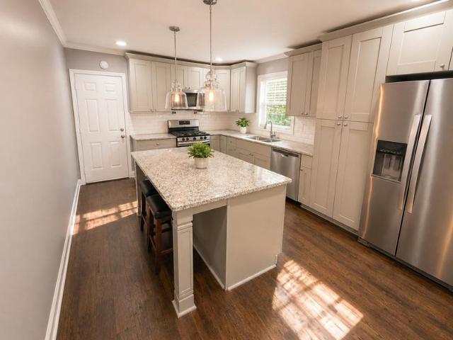 NEW Listing Decatur Property with Granite Counter
