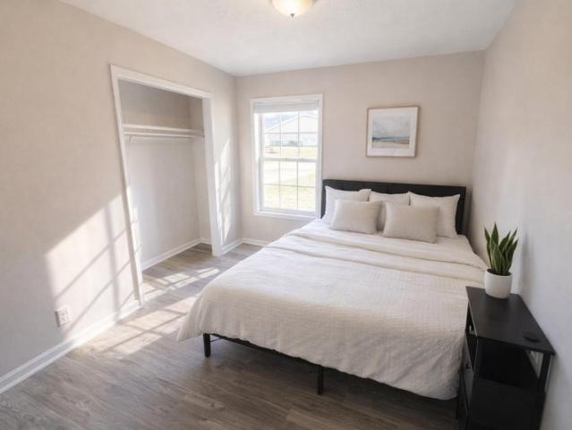 New Listing Live in DECATUR with spacious rooms