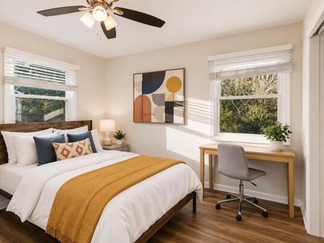 New Listing Move into this modern PadSplit with spacious rooms and modern upgrades