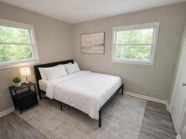 NEW Listing Prime Oakcliff Neighborhood Near Fairburn Road and I 285! Beautiful Upgrades!
