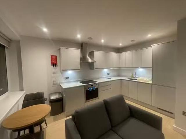 Rental! Marlowes, HEMEL HEMPSTEAD
