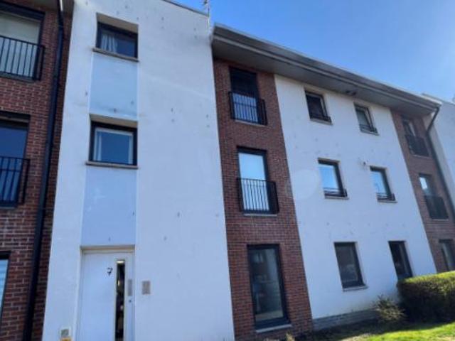 New Mart Gardens,2 Bedroom Ground