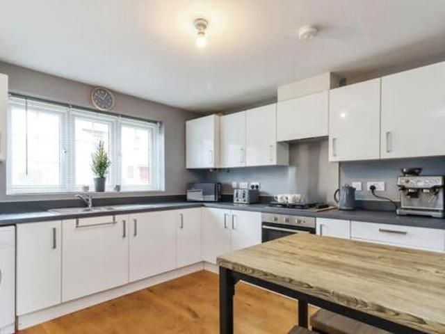 New Meadow Road, Telford, 3 Bedroom Semi detached