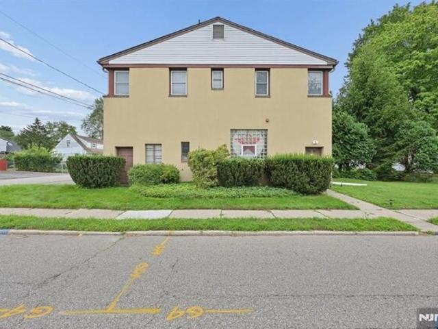 New Milford Ave, Dumont, Home For Sale