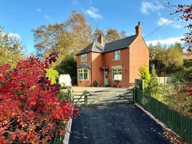 New Mills Road, Birch Vale, 3 Bedroom Detached