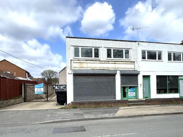 New Milton Land to rent £2,208 pcm £510 pw