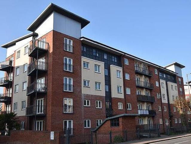 New North Road, Exeter, 2 Bedroom Apartment