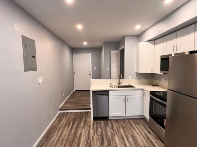 New Never Lived in Studio Studio Apartment for Rent at 6230 Stanley Ave, San Diego, CA 92115 Rolando