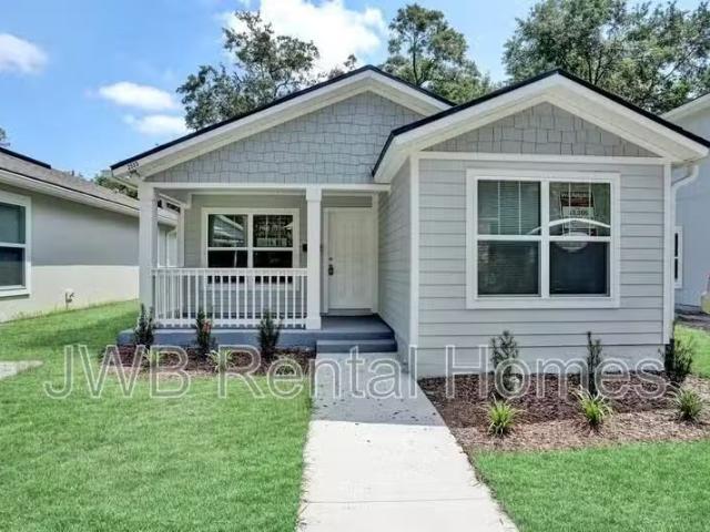 New Springfield 2533 Teal St
