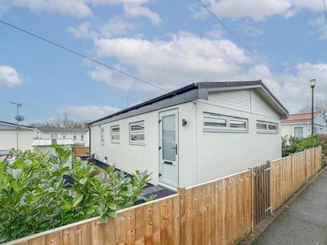 New Square, The Dome Village, 2 Bedroom Park
