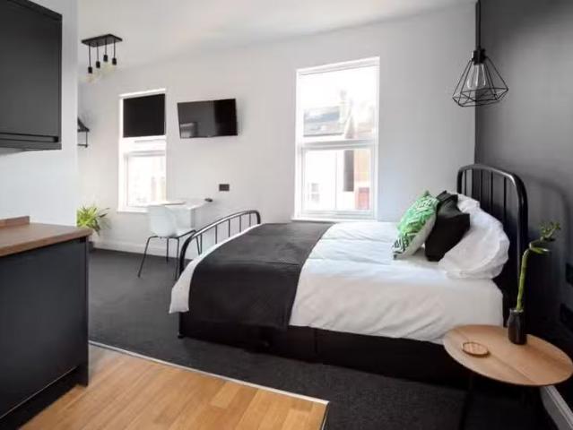 Charming Studio flat for rent in Studio 5, Leacroft Road, Derb.