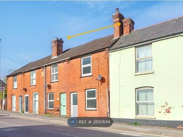 New St, Andover SP10, 2 bed terraced house to rent, £1,100 pcm | PrimeLocation