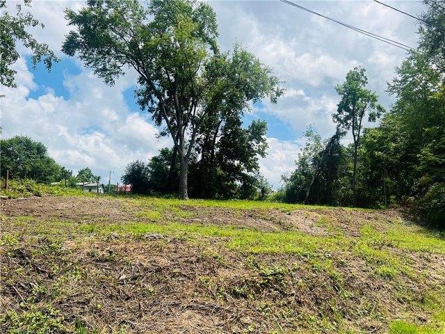 New St, Mount Airy, NC 27030
