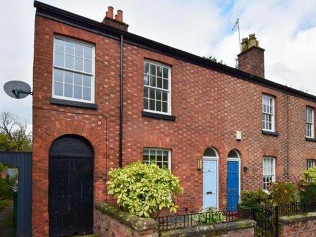 New Street, Altrincham, 3 Bedroom End