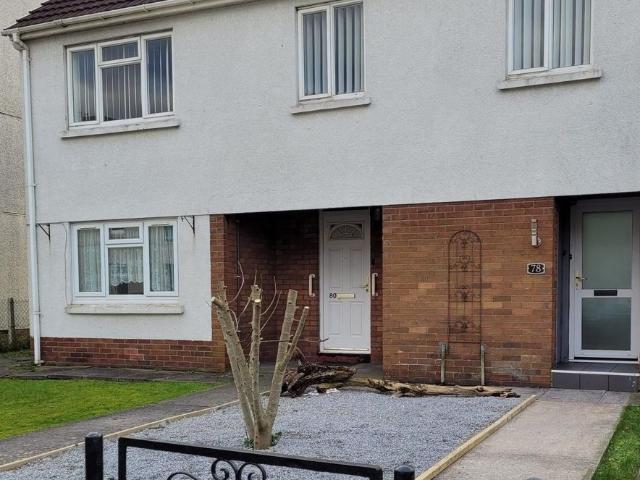 New Street, Burry Port SA16, 2 bed flat to rent, £650 pcm | PrimeLocation