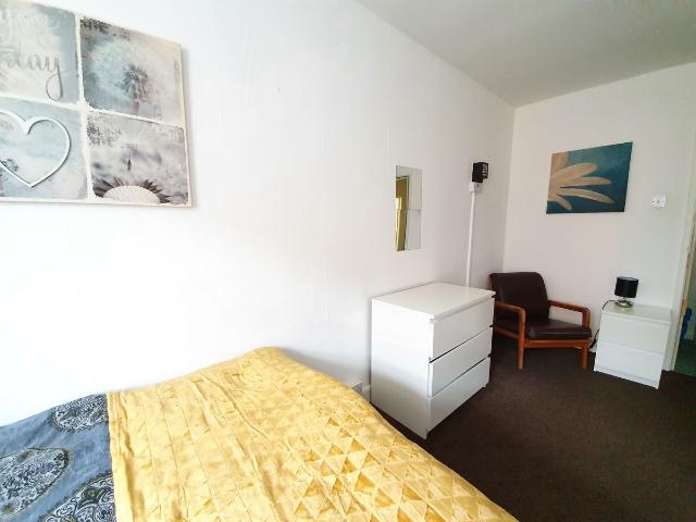 New Street, Dudley DY1, Room to rent, £520 pcm | PrimeLocation