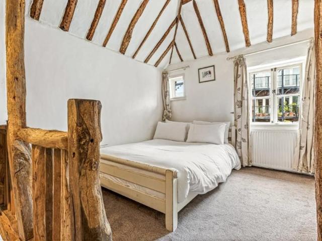 New Street, Henley On Thames RG9, 1 bed cottage to rent, £1,450 pcm | PrimeLocation