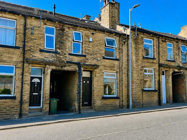 New Street, Idle, Bradford BD10, 1 bed terraced house to rent, £700 pcm | PrimeLocation