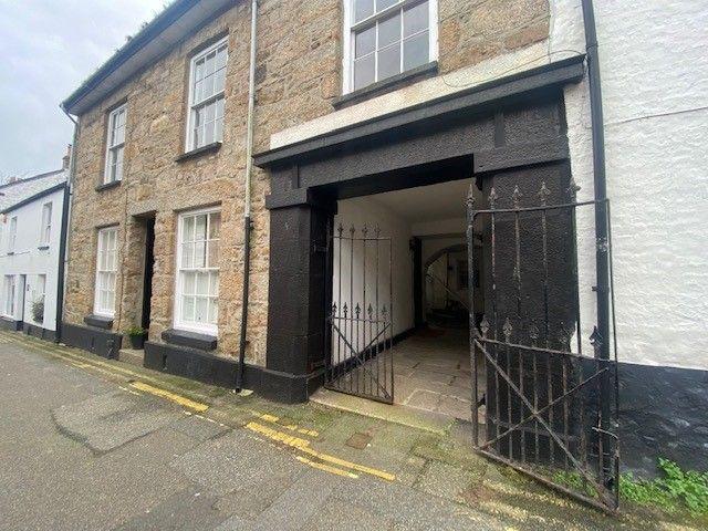 New Street, Penzance TR18, 3 bed flat to rent, £1,400 pcm | PrimeLocation