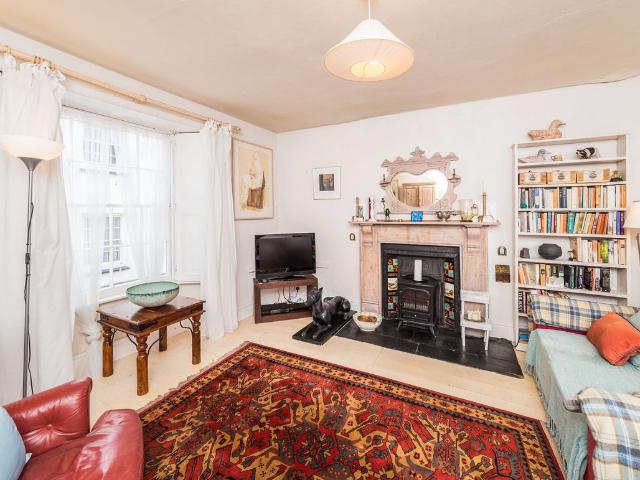 New Street, Penzance TR18, 3 bed property to rent, £1,400 pcm | PrimeLocation