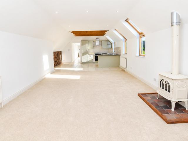 New Street, Petworth GU28, 3 bed link detached house to rent, £2,250 pcm | PrimeLocation