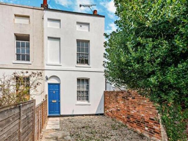 New Street, St. Dunstans, 3 Bedroom End