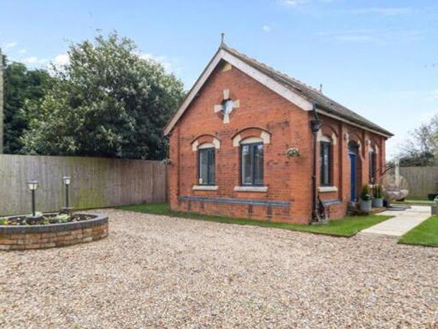 New Street, Upton upon severn, 2 Bedroom Detached