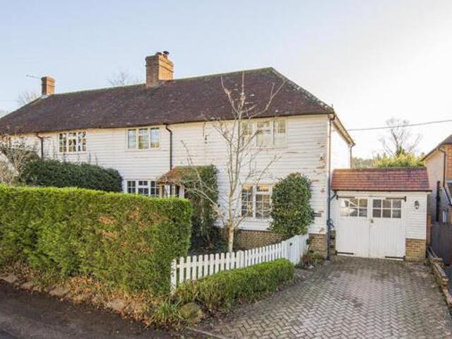 New Pond Hill, Cross In Hand, 3 Bedroom Semi detached
