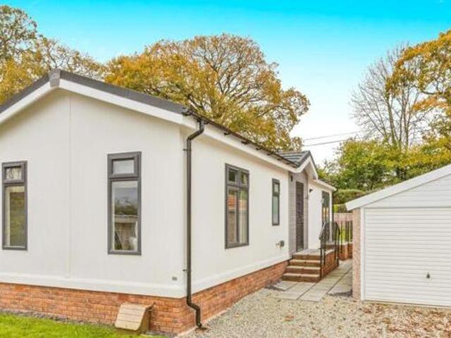 New Park, Bovey Tracey, 2 Bedroom Park