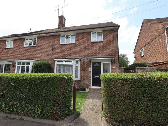New Park Drive, Hemel Hempstead HP2, 3 bed property to rent, £1,700 pcm | PrimeLocation