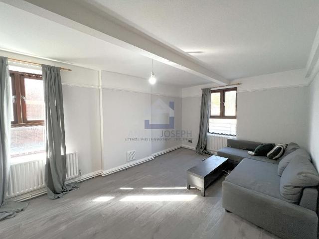 New Park Road, Brixton SW2, 2 bed flat to rent, £2,200 pcm | PrimeLocation