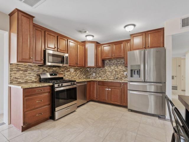 NEW* Phoenix home w Pool | Stylish Rooms + Prime