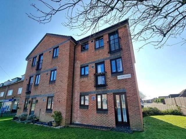 New Priory Gardens, Portchester, 1 Bedroom Apartment