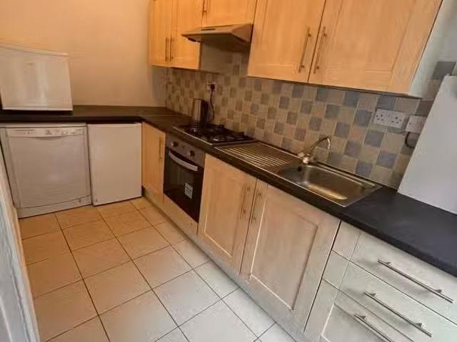 For Rent! Property to rent in 0/1 85 Roslea Drive