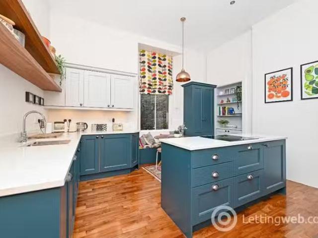 New Property to rent in Upper Gilmore Place, Bruntsfield, Edin.