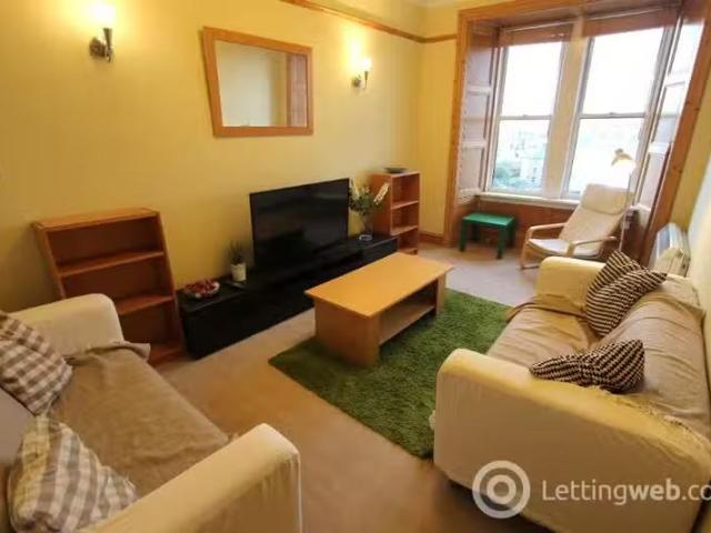 For Rent! Property to rent in Willowbrae Road, Willowbrae, Edi.