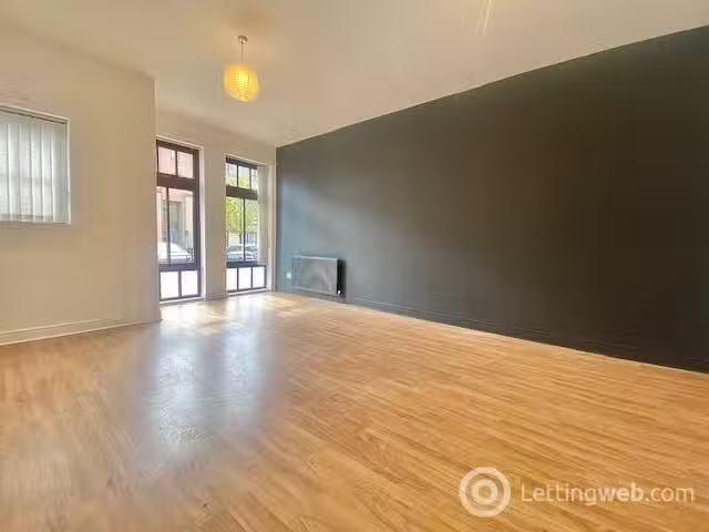 Cozy Property to rent in Cumberland Street, New Gorbals, Glasg.