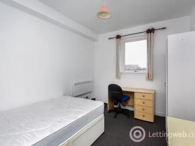 For Rent! Property to rent in Easter Road, Leith, Edinburgh, E.